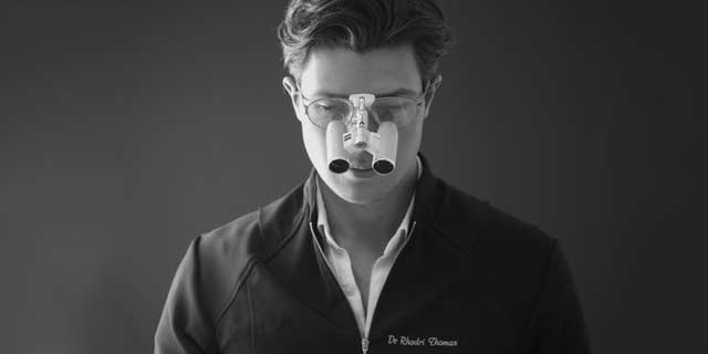 Dr Rhodri Thomas: Conservative Smile Restoration